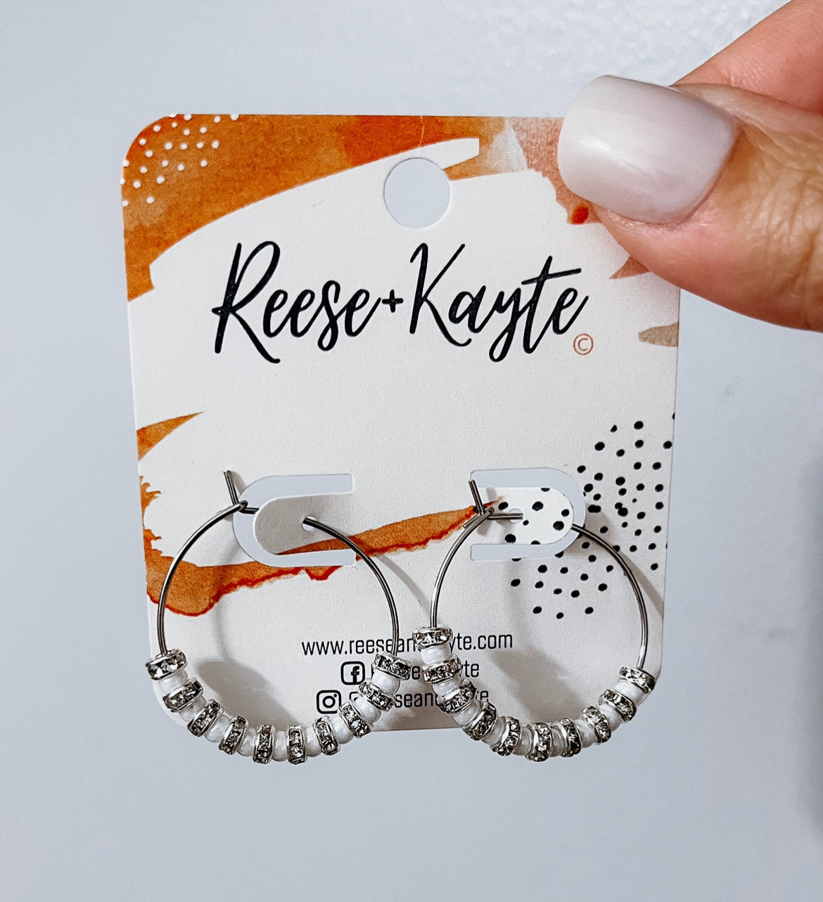 Sparkle & White – Reese and Kayte