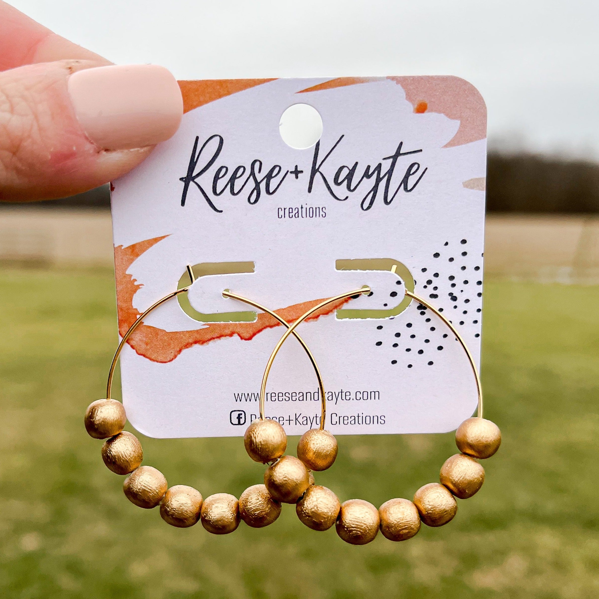 Kenna in Gold & Silver – Reese and Kayte